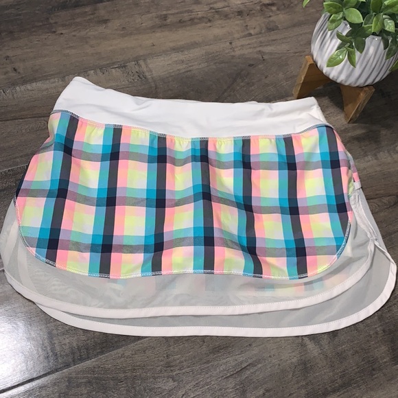 lululemon athletica | Skirts | Lululemon 6 Hotty Hot Plaid Polka Dot ...
